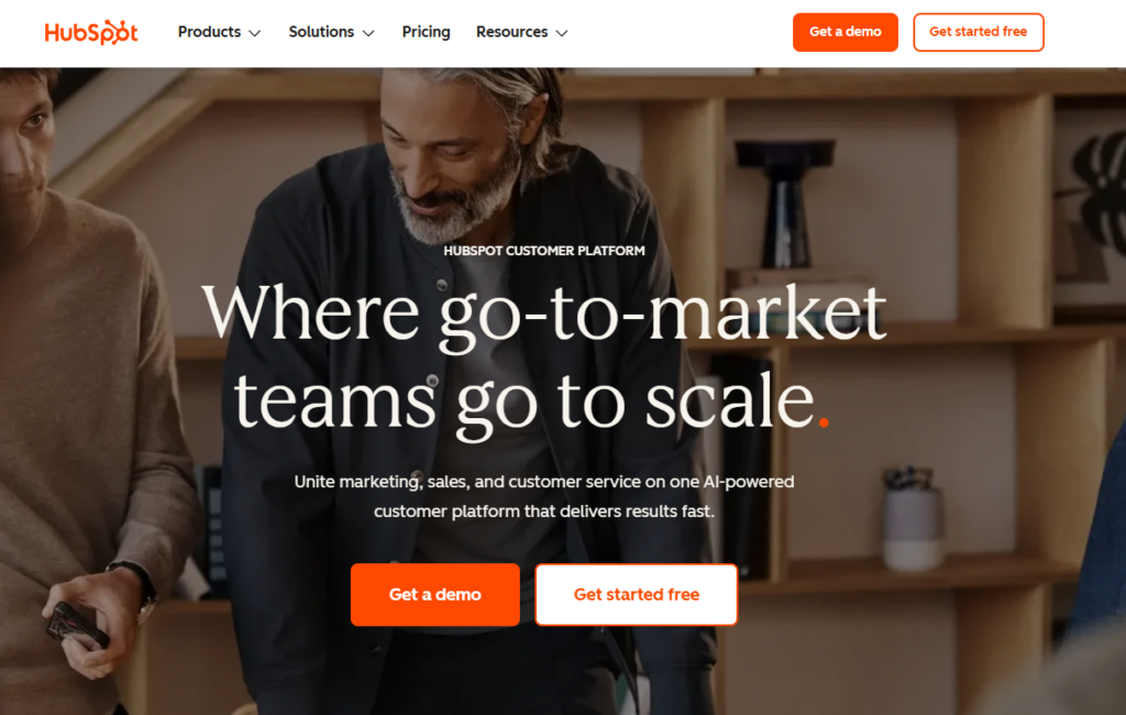 销售管理平台怎么选？2026年8款销售CRM平台对比 | PingCode智库